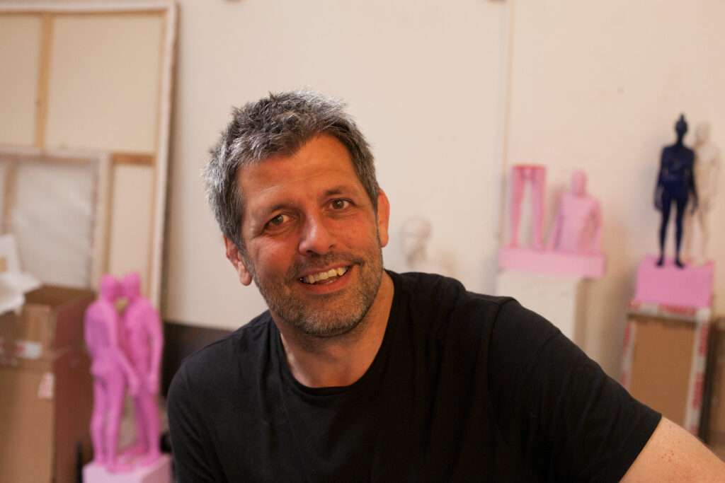 Artist Interview: A Day With John Clark | Singulart Magazine