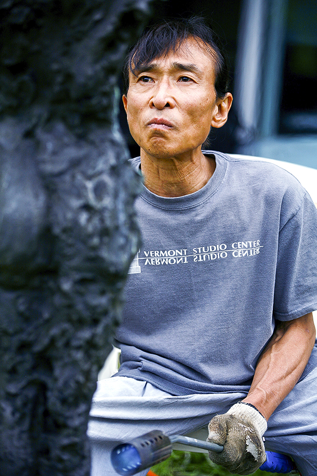 Artist Interview: A Day With Won Lee | Singulart Magazine