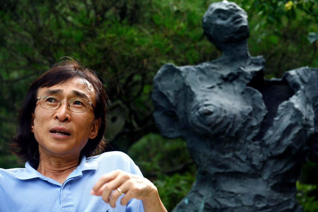 Artist Interview: A Day With Won Lee | Singulart Magazine