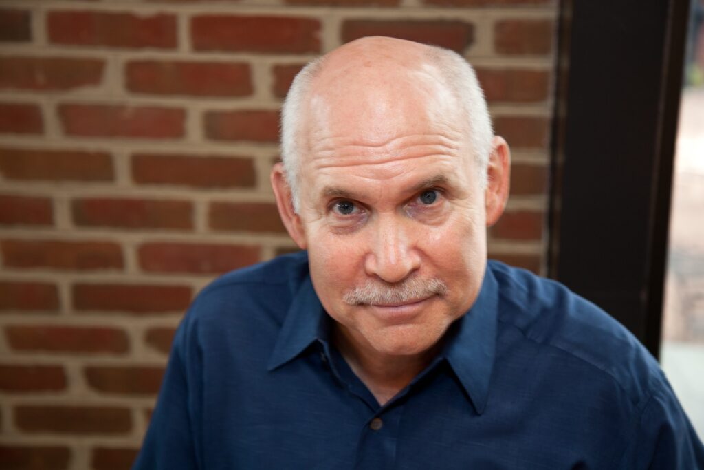 Unveiling the Story Behind Steve McCurry's Afghan Girl