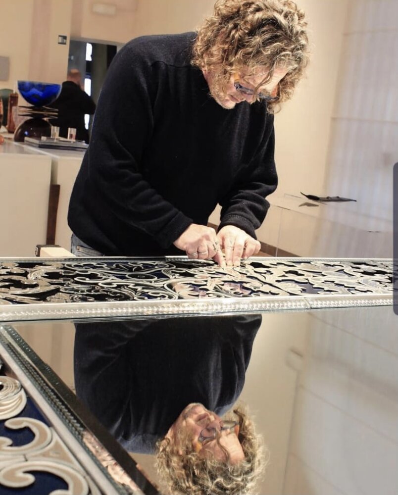 How to Write the Perfect Artwork Description