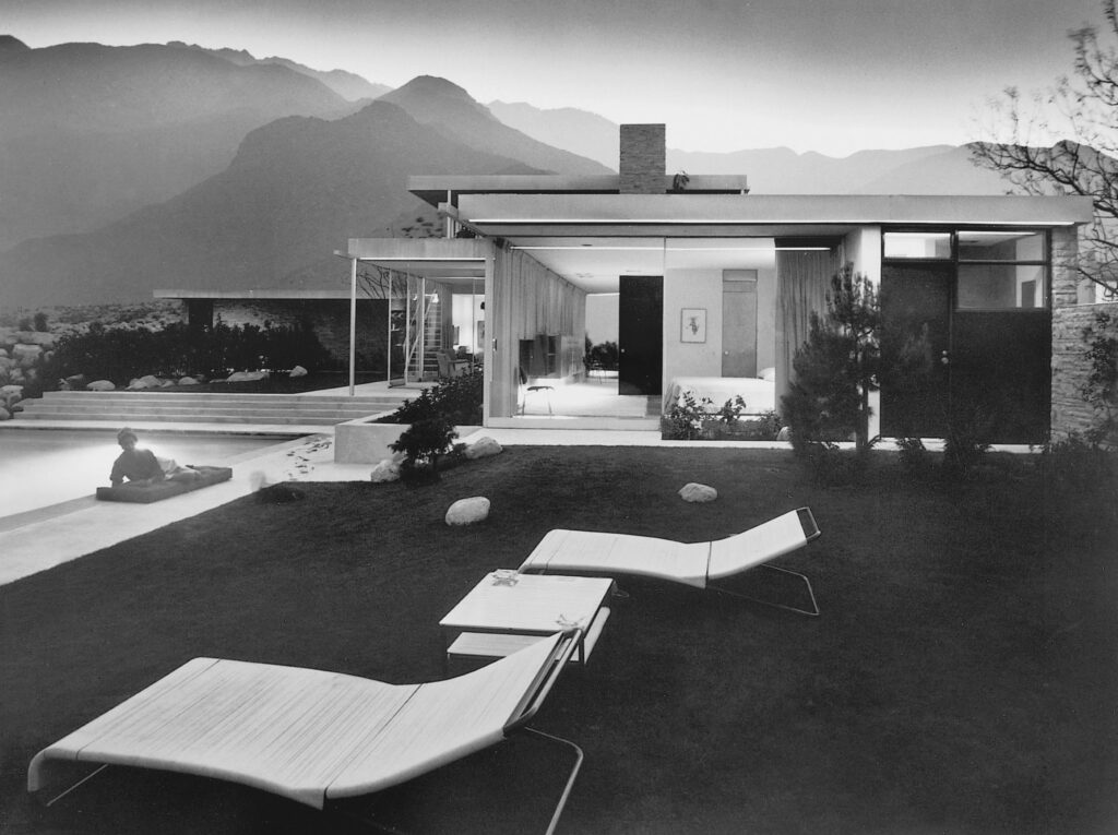 Exploring the Iconic Kaufmann House by Julius Shulman