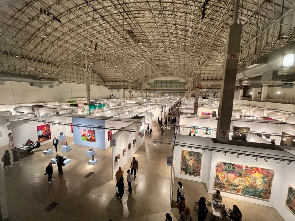 L'intérieur de l'Expo Chicago : La première scène artistique de Chicago