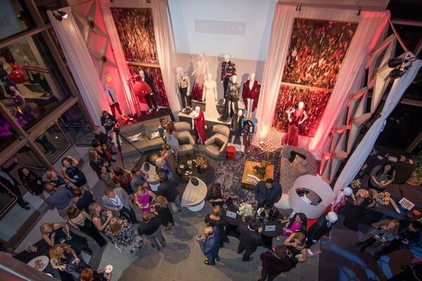 Penelope Moore Artist: Paintings for sale - Singulart