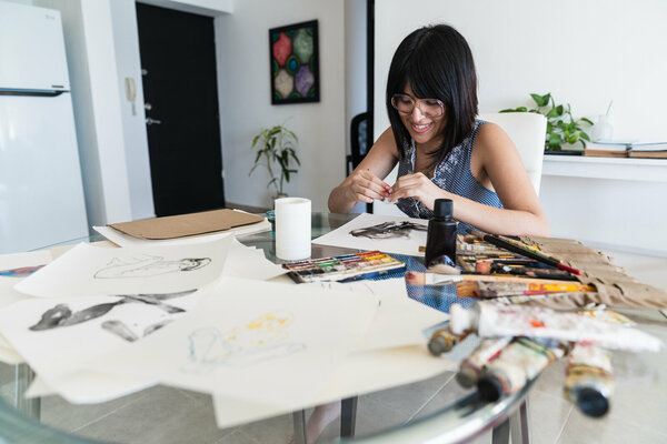 Daniela Urdaneta Artist: Paintings for sale - Singulart