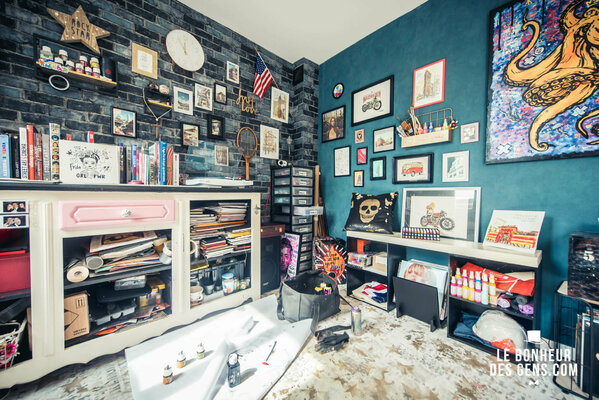 Argadol Artist: Paintings for sale - Singulart