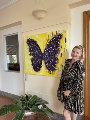 Helen She Artist: Paintings for sale - Singulart