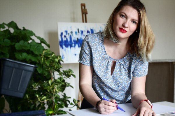 Helen She Artist: Paintings for sale - Singulart