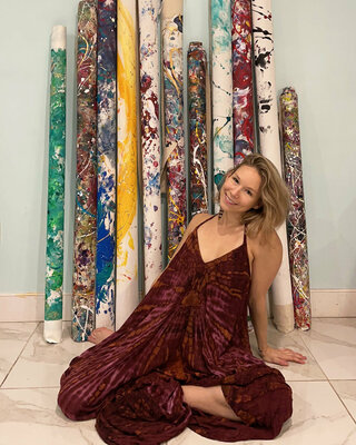 Annika Rhea Artist: Paintings for sale - Singulart