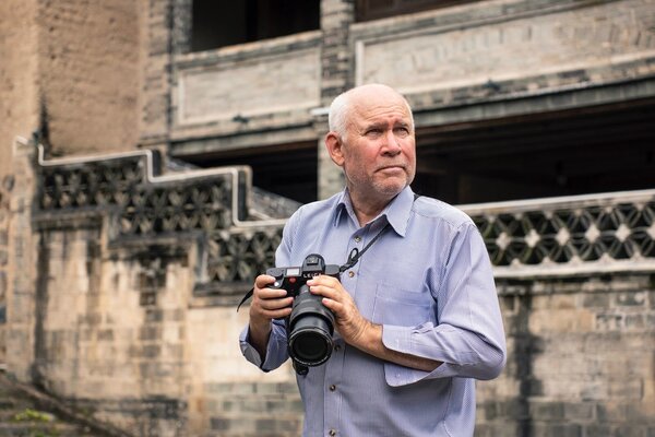 Steve McCurry Art for Sale on SINGULART