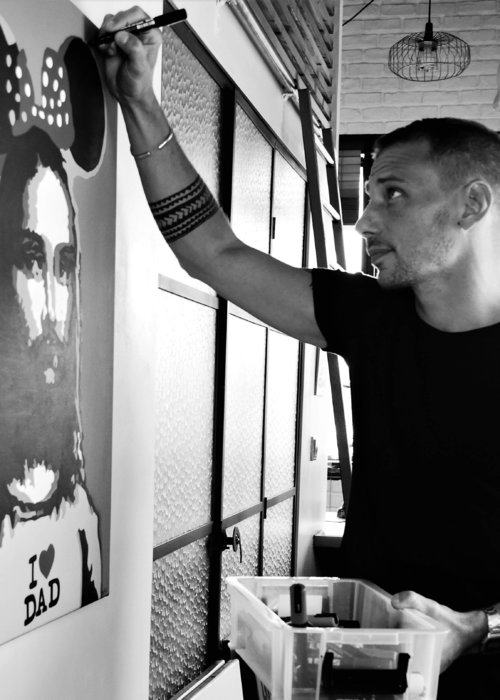 Bobo artist Artist: Paintings for sale - Singulart