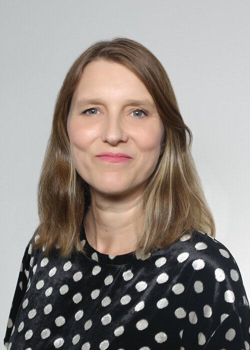 Les liens by Adeline Spengler (2011) : Photography Digital on Paper ...