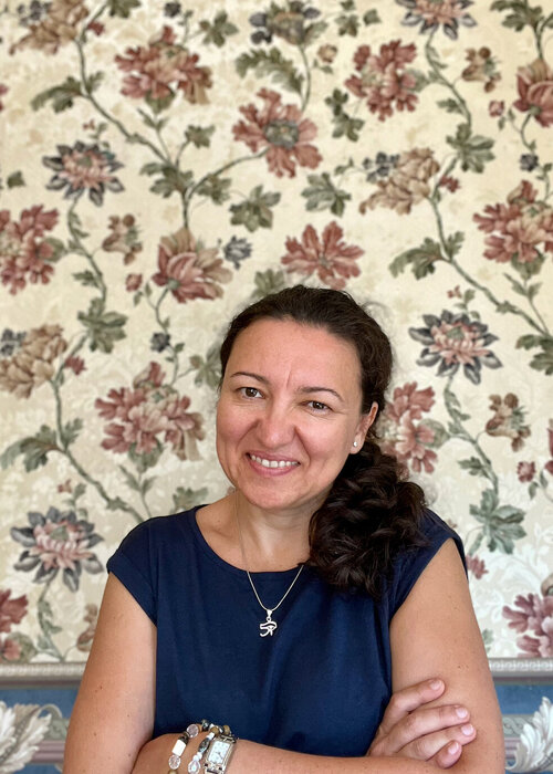 Tina Zlatina: 소묘화가, 조각가 불가리아 출신 - Singulart