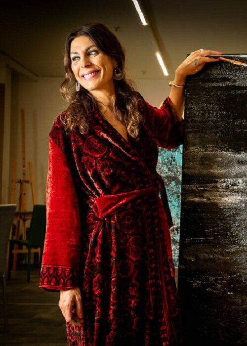 Roshanak Khalilian: Schweizerische Malerin - Singulart