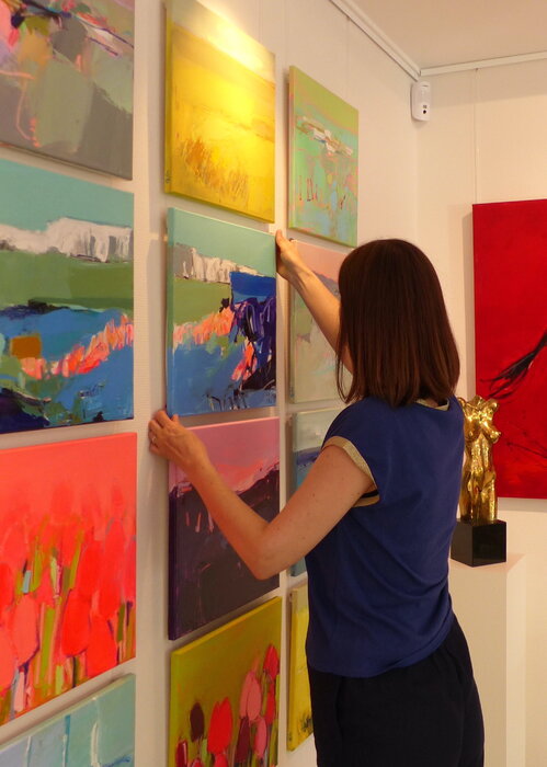 Liliya Nikolova Artist: Paintings for sale - Singulart