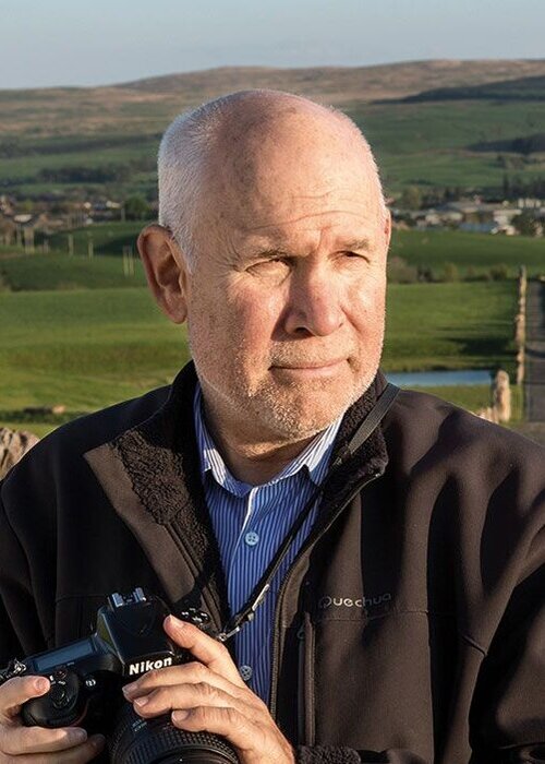 Afghan Girl, Sharbat Gula by Steve McCurry (1984) : Photography ...
