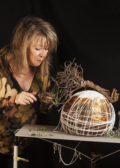 Christine Simpson: Irische Bildende Künstlerin - SINGULART