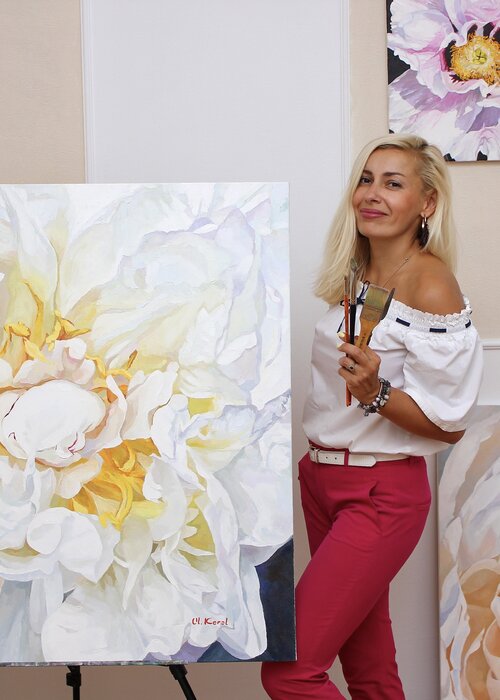 Ulyana Korol Artist: Paintings for sale - Singulart