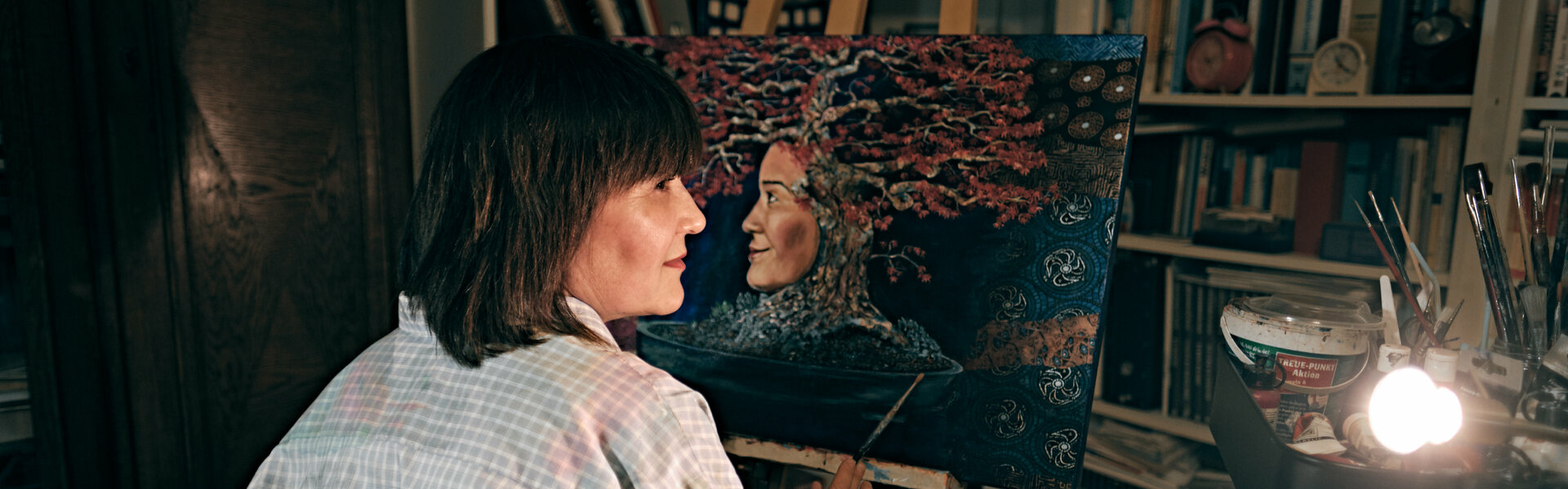 Dinara Daniel: 화가, 조각가, Visual Artist 독일 출신 - SINGULART