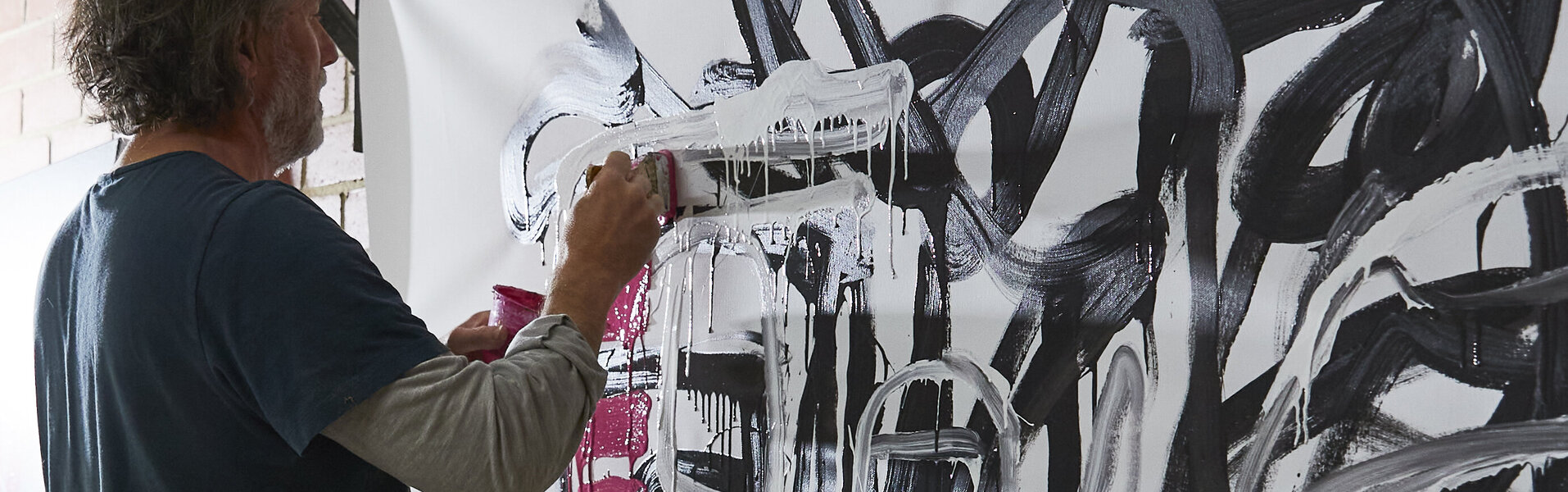 Martin Breeze Artist: Paintings for sale - Singulart