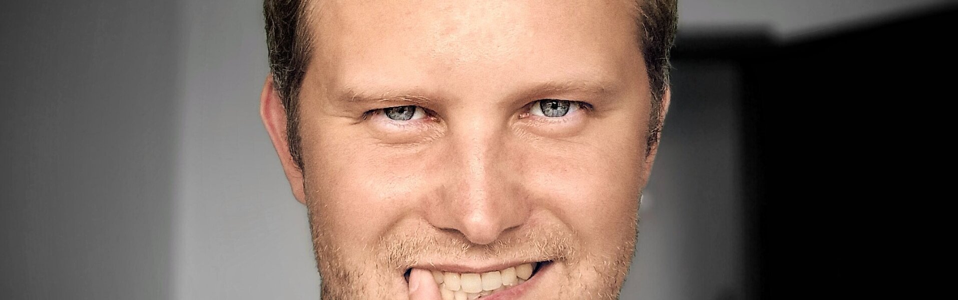 Martin Málek Artist: Paintings for sale - Singulart