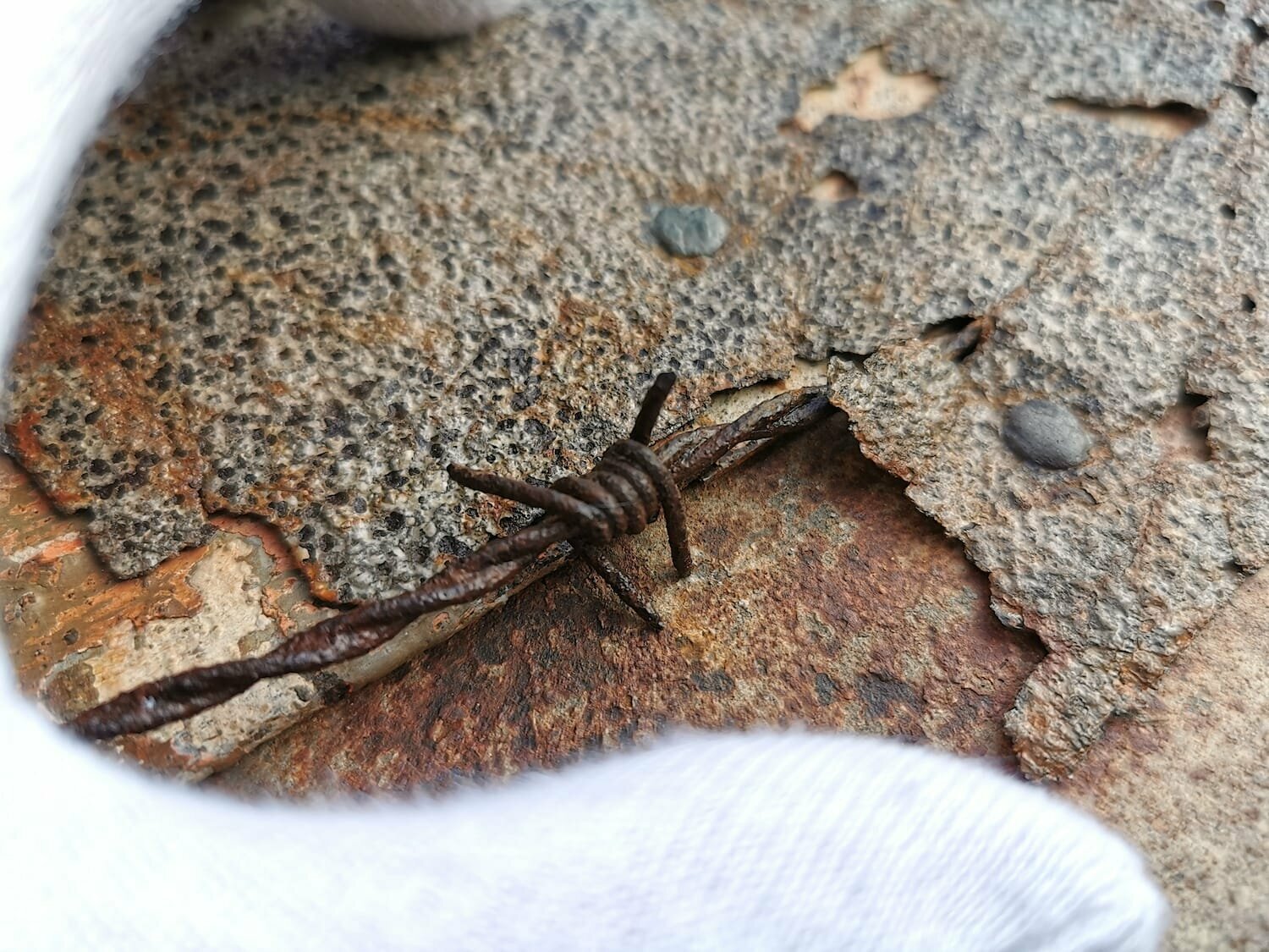 Teenage Riot by Alias (2018) : Painting Spray Paint on Metal - SINGULART