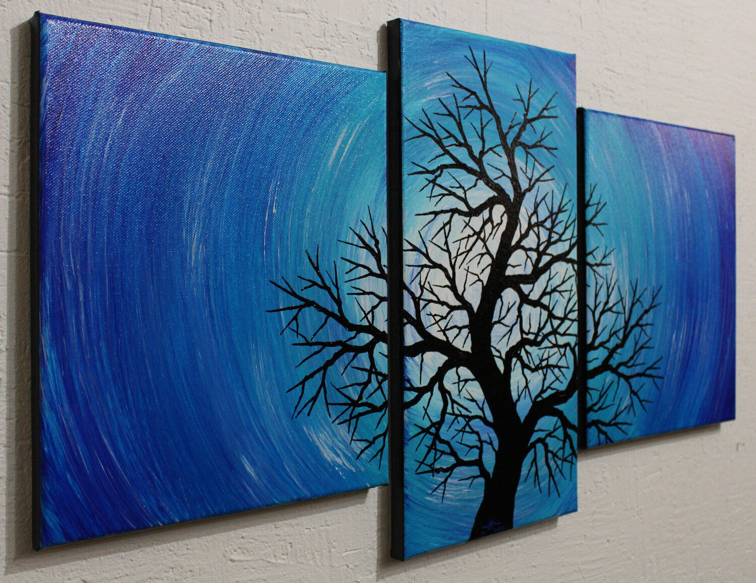 Triptyque silhouette d’arbre de nuit by Jonathan Pradillon (2022 ...