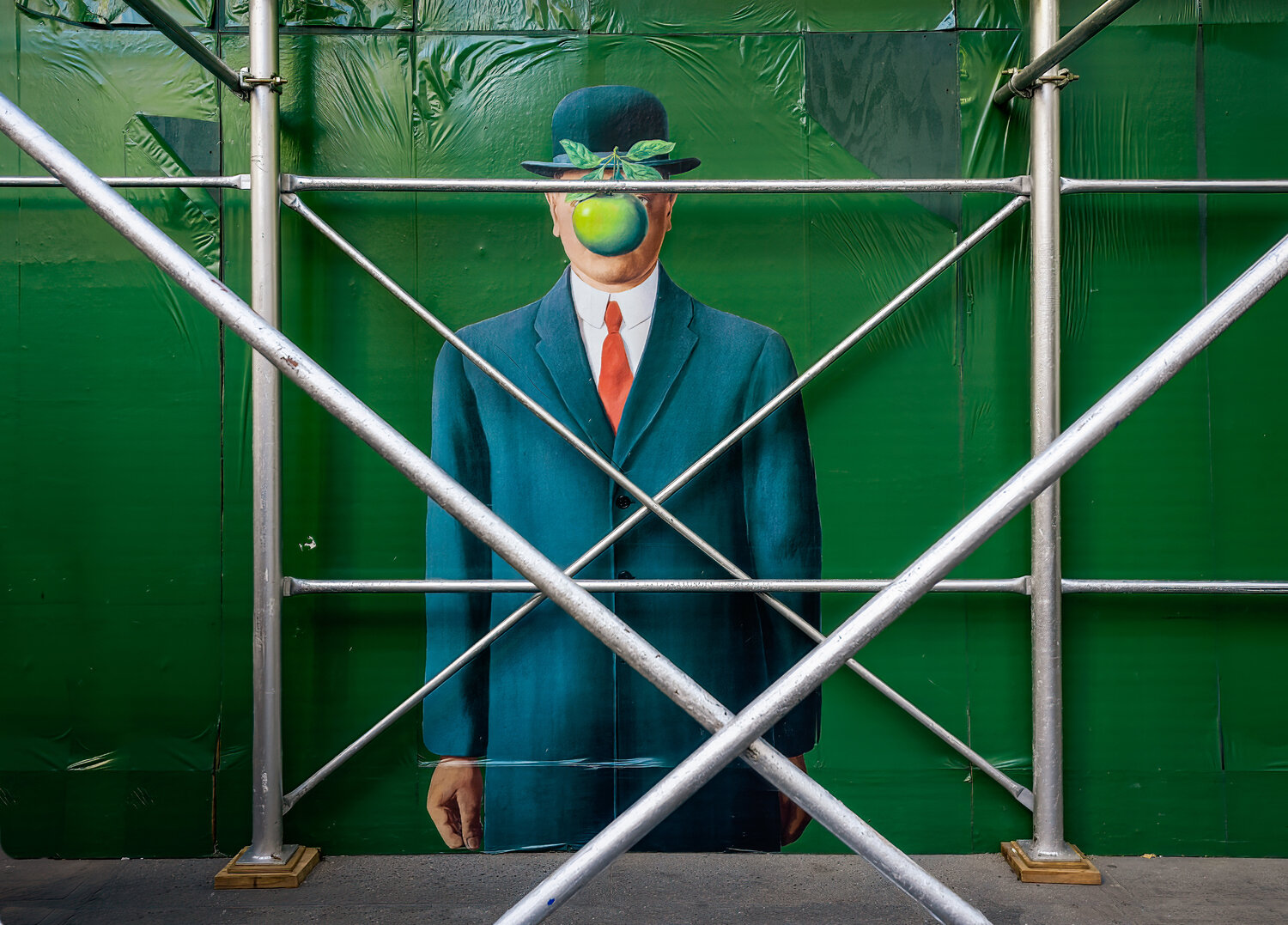Magritte on 5th - NYC by Joseph Cela (2018) : Photography Digital on ...