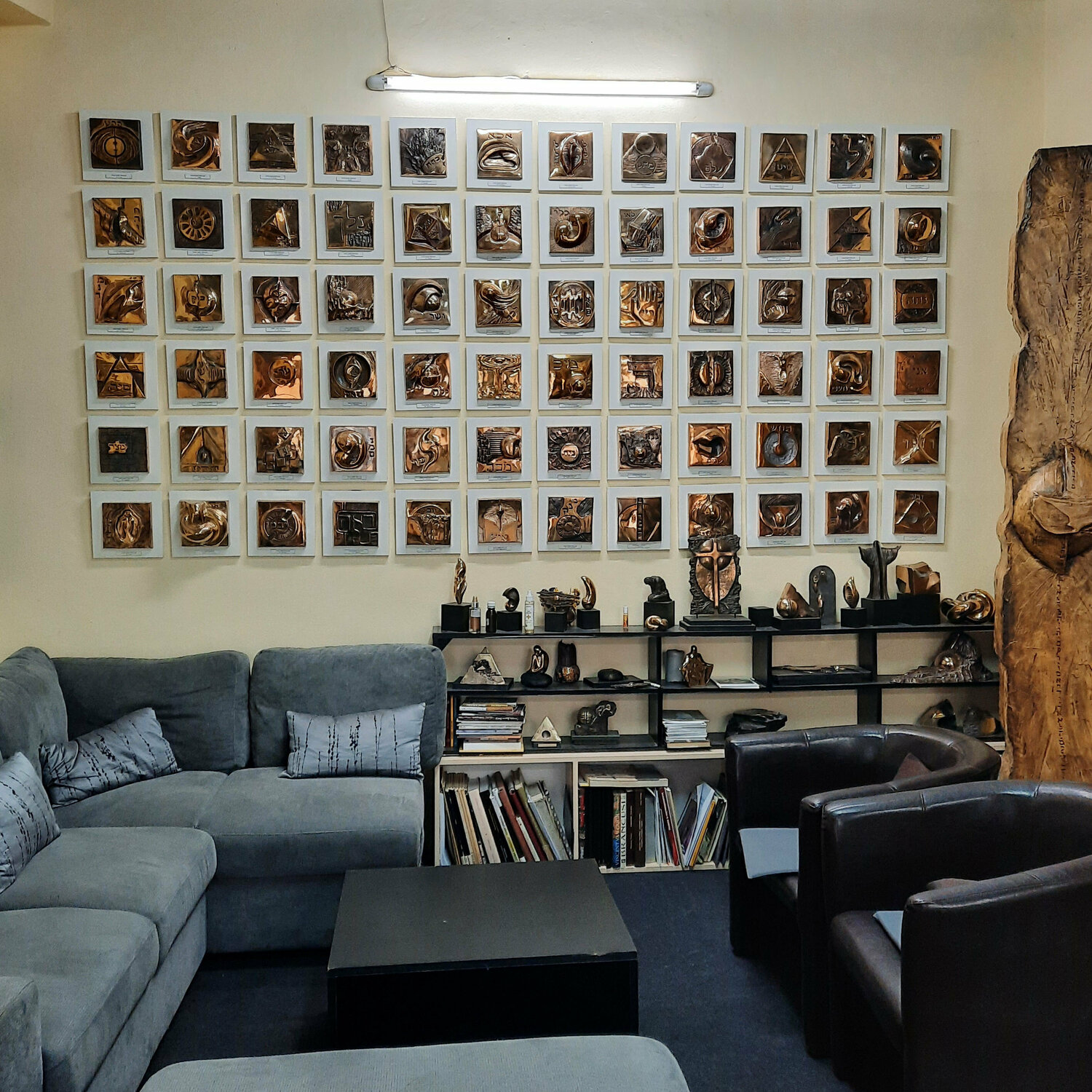 Hey Resh Chet - Umbilical Cord by Linda-Saskia Menczel (2005 ...