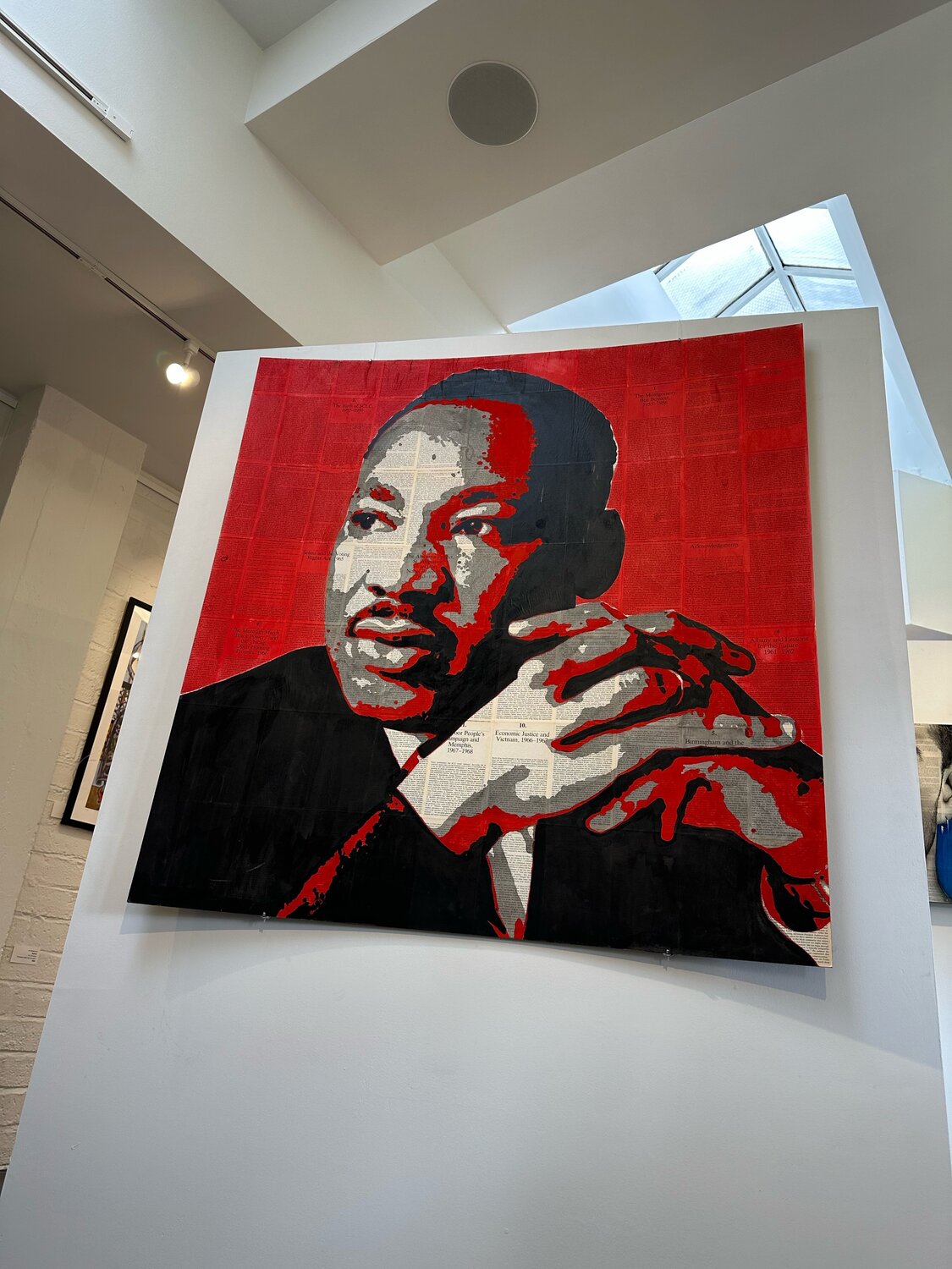 MLK by Ahmad Shariff (2023) : Drawing India Ink on Wood - Singulart
