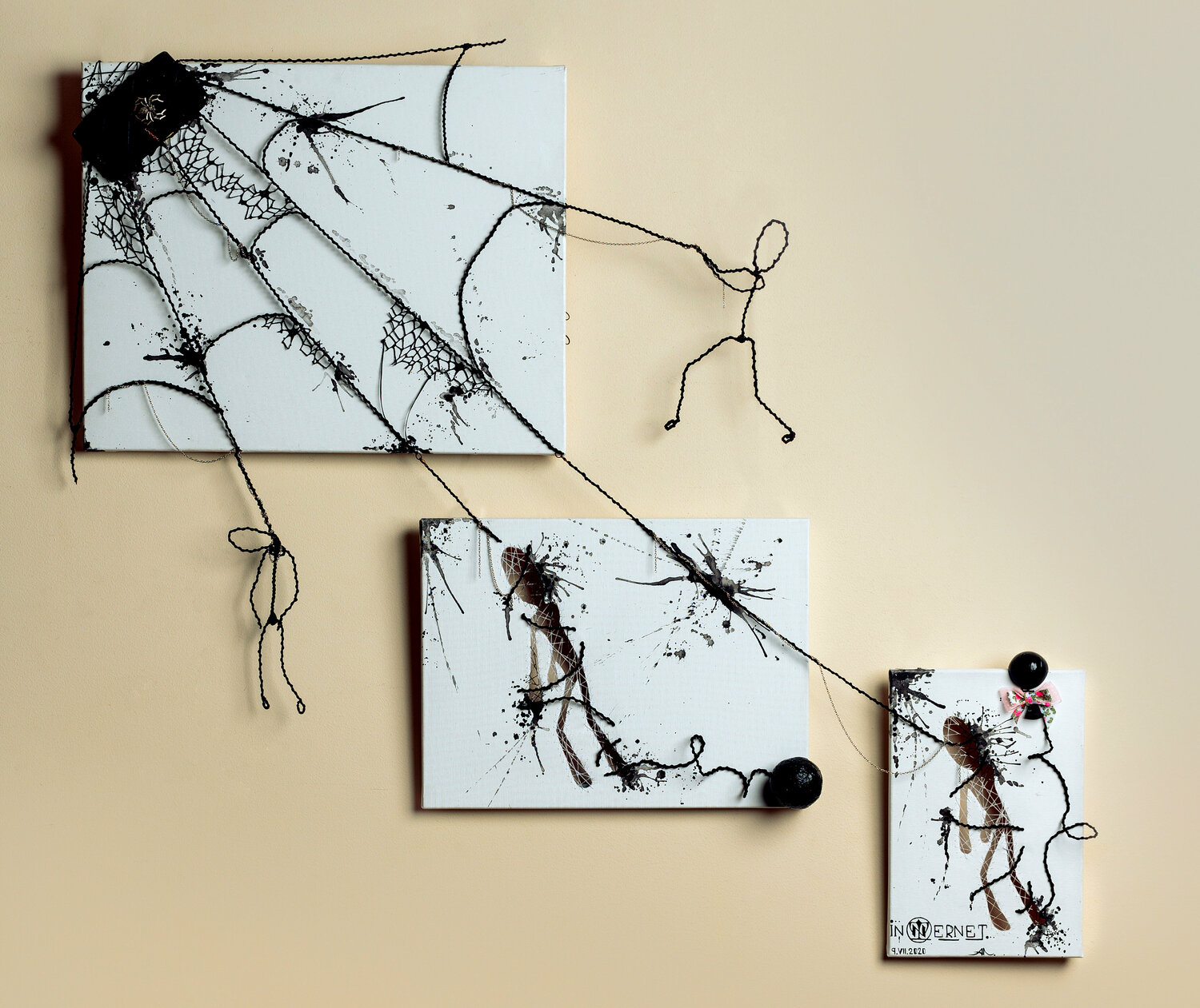 In_ernet, 3D asymmetrical philosophical triptych y Anait by Anastasia ...