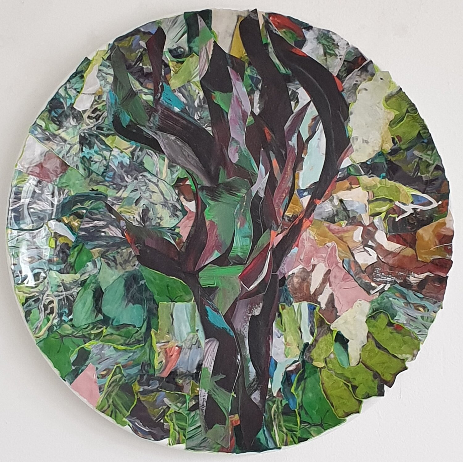 Magic Works - Objekt II - Fotocollage de Eva Hoppert (2023): Fotografía Análogo en Madera ...