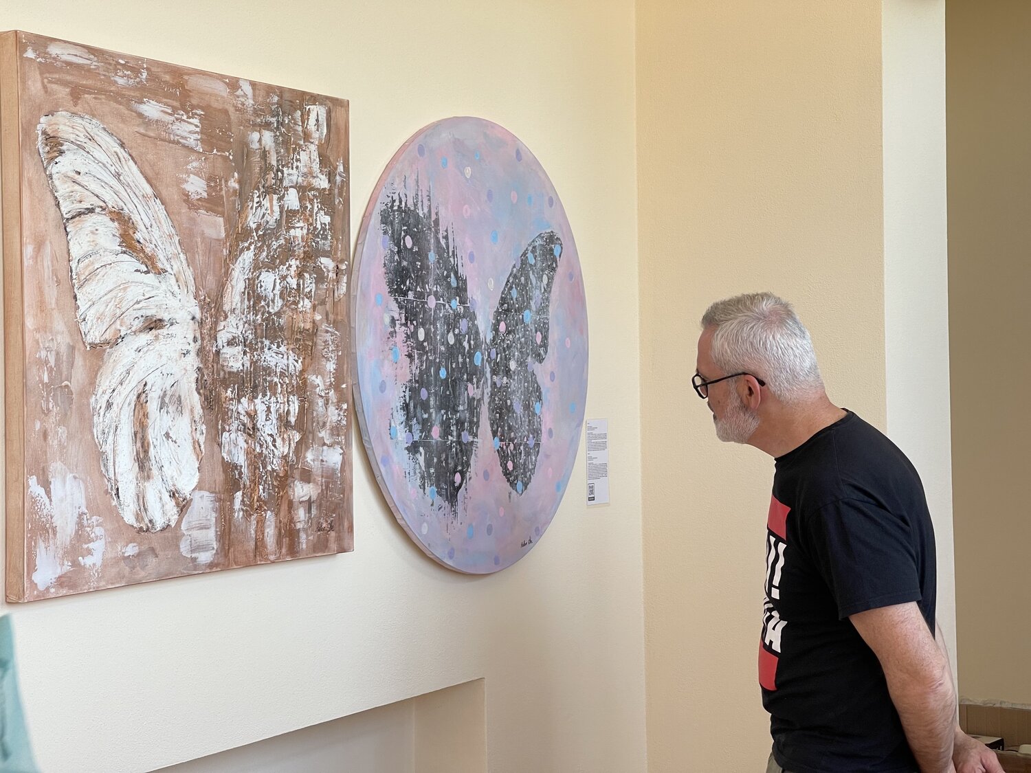 MATRIX BUTTERFLY SHINE by Helen She (2022) : Painting Oil on Canvas ...