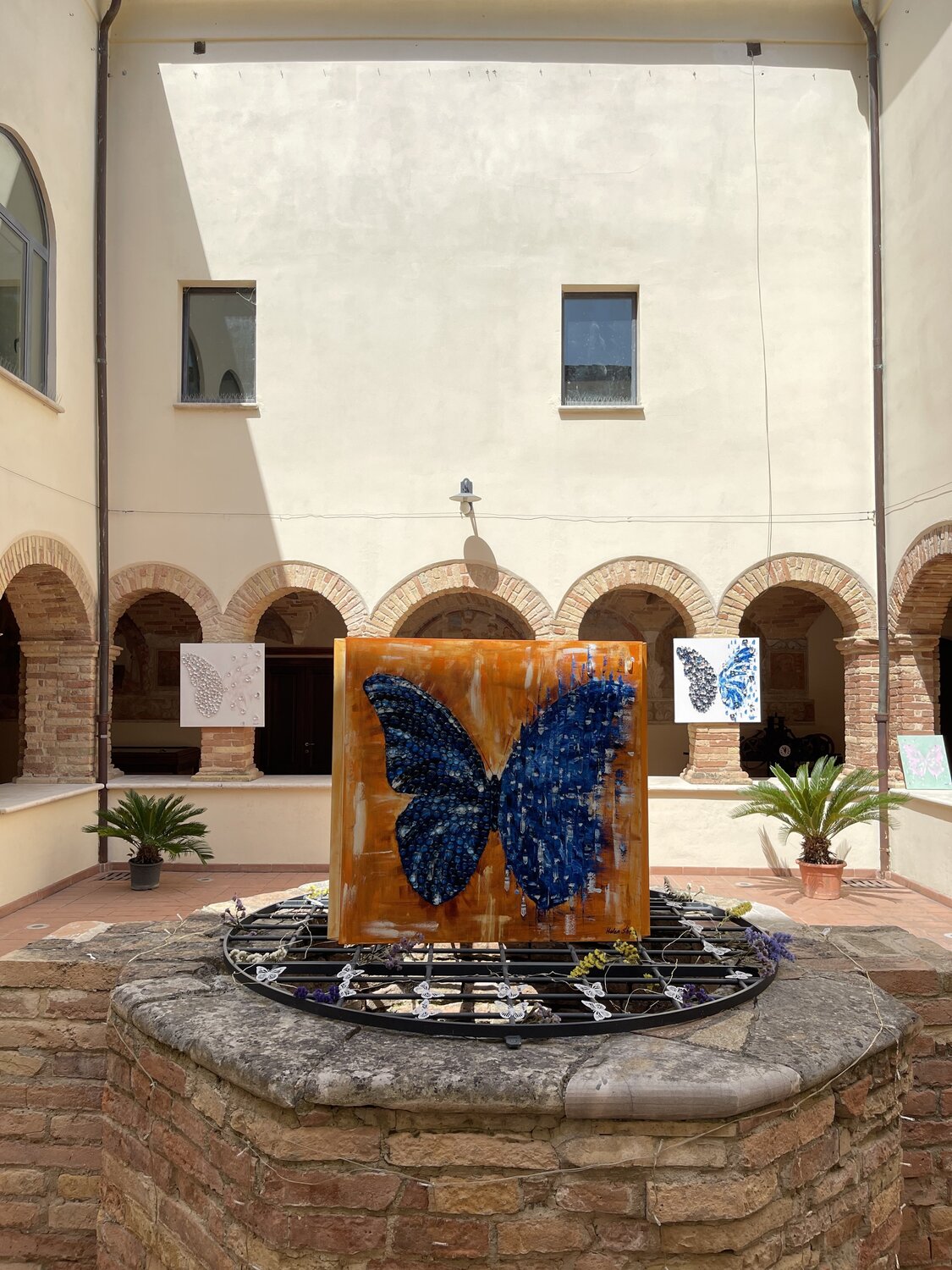 BUTTERFLY MATRIX CRISTAL by Helen She (2022) : Painting Oil, Resin on ...