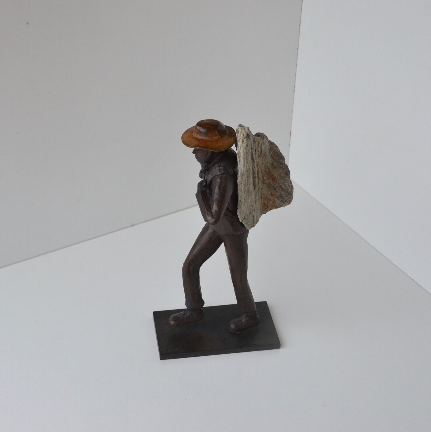 Le Marcheur de Manoyan Nathalie Olivier (2021) : Sculpture Bronze ...