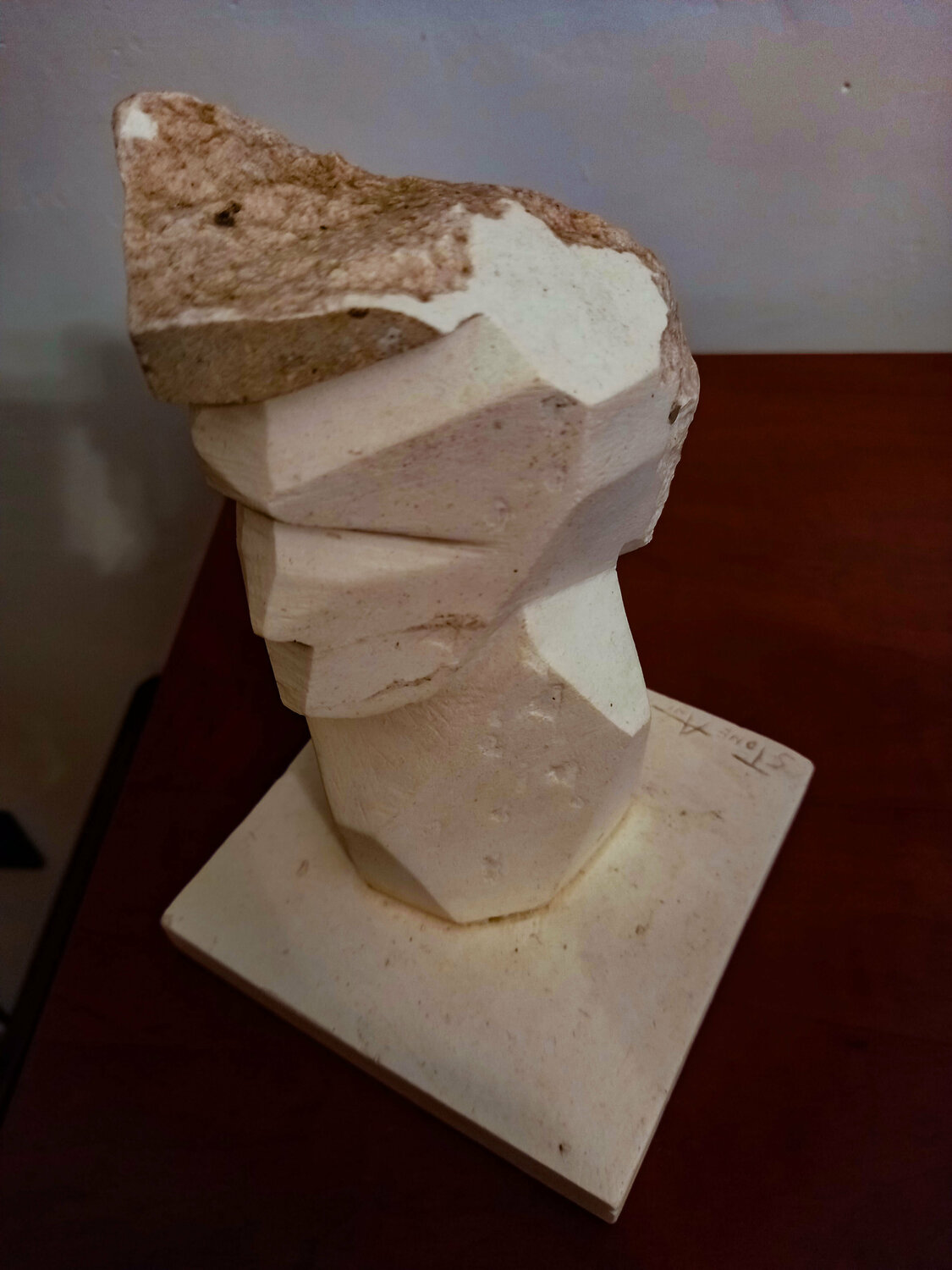 Autoritratto cubista by Angelo Lotti (2019) : Sculpture Stone - SINGULART