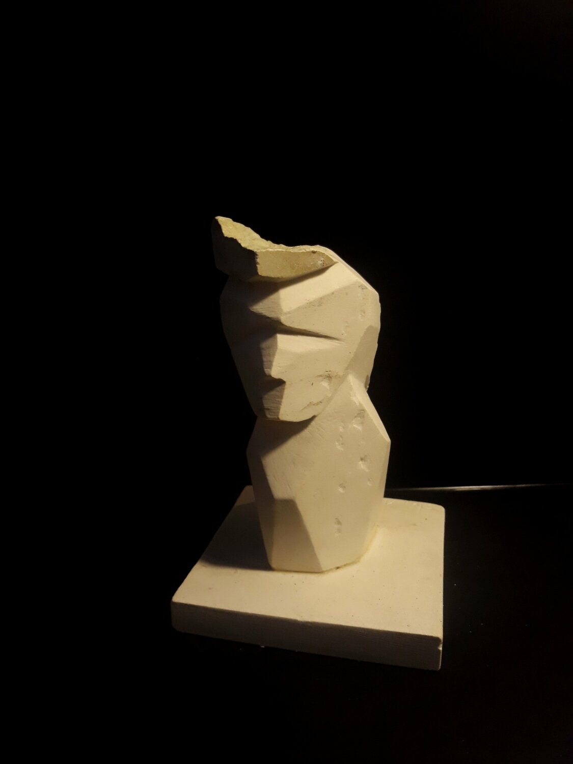 Autoritratto cubista by Angelo Lotti (2019) : Sculpture Stone - SINGULART