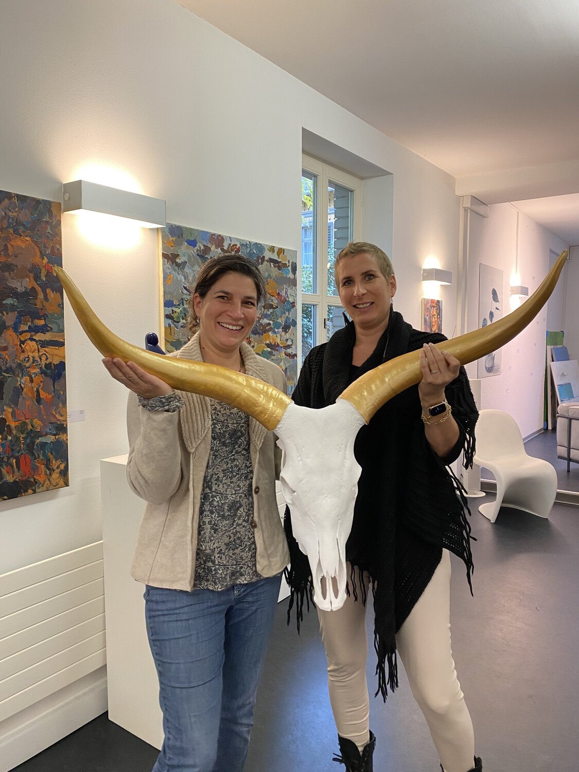 Taurus by Natalie Corman (2022) : Sculpture Acrylic, Resin - Singulart