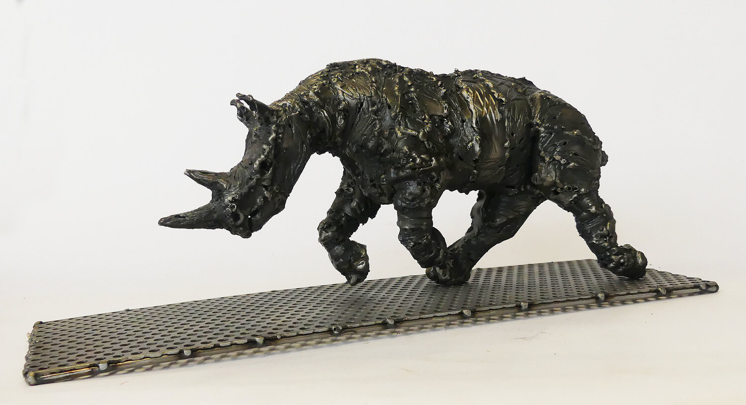 Rhino C by Jean-François André (2022) : Sculpture Steel - Singulart