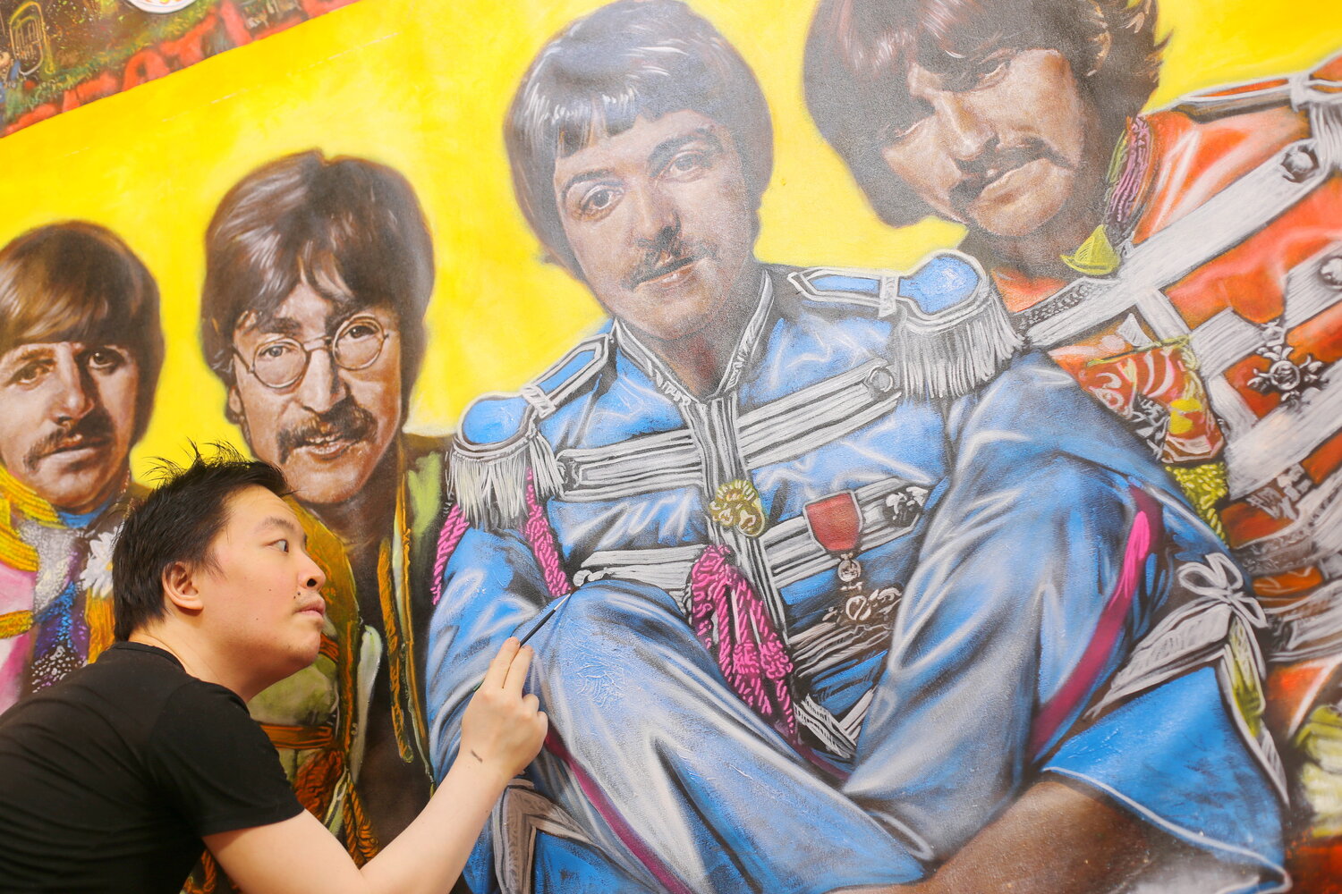 Beatles John Lennon, Paul McCartney, George Harrison and Ringo Starr in ...