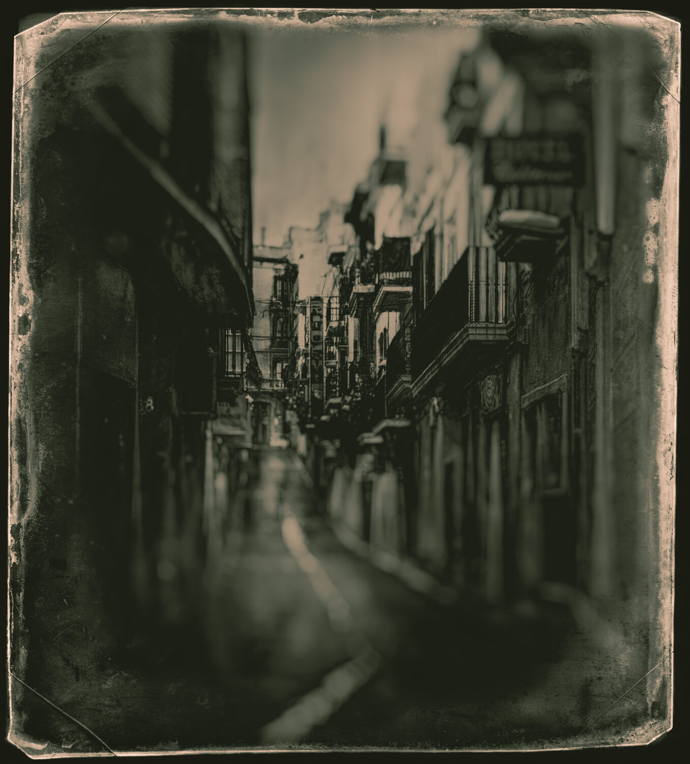 Before the City Wakes de Thomas Gallane (2024) : Photographie Digital ...