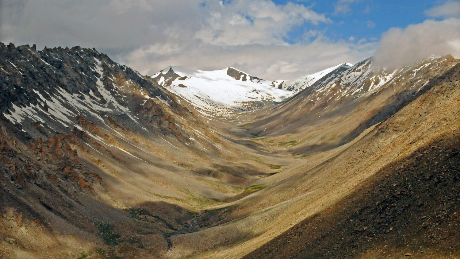 Very high mountains of Ladakh by Michel KERGONNA (2015) : Photography ...