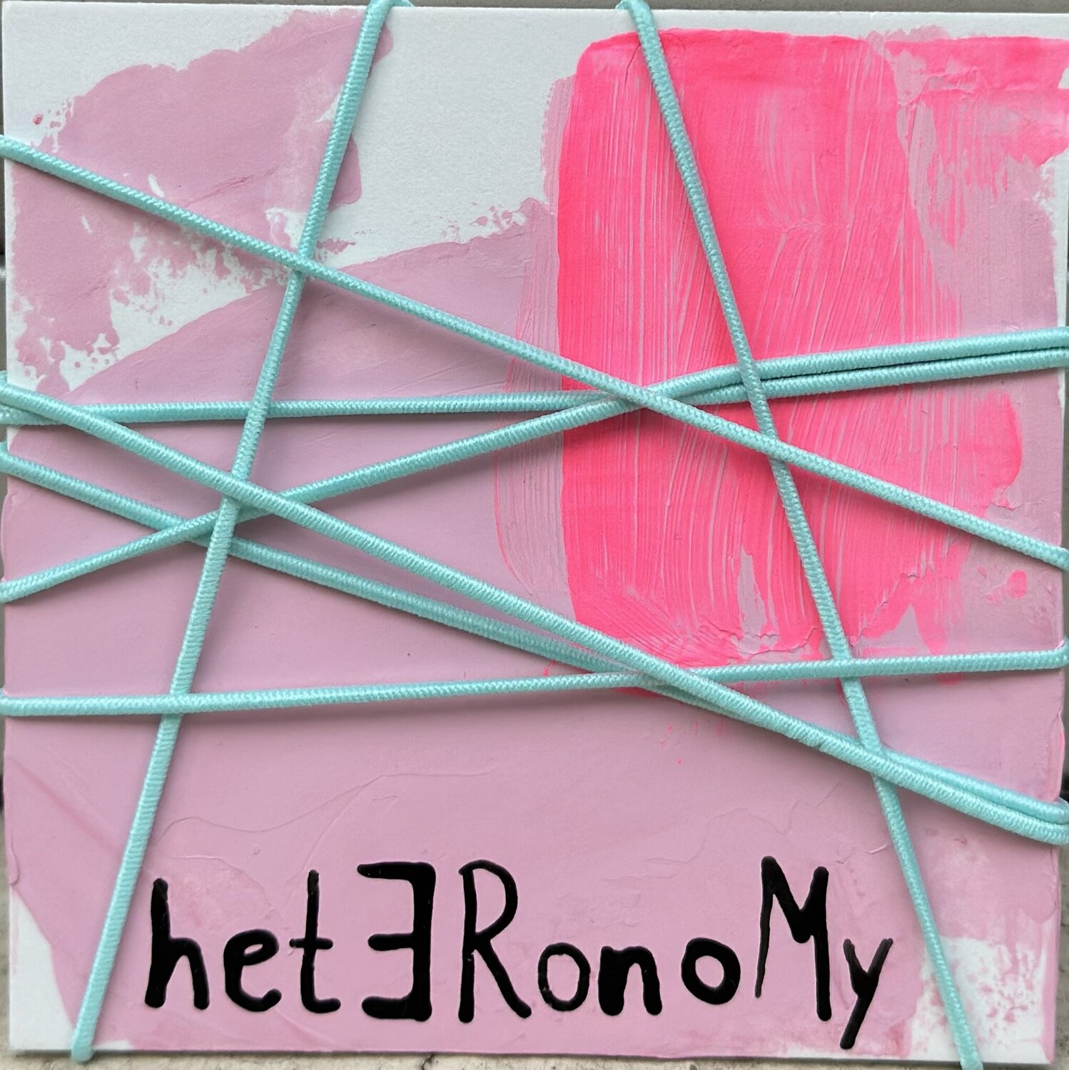 Fremdbestimmung / Heteronomy de Susanne Heß (2025) : Autres supports ...