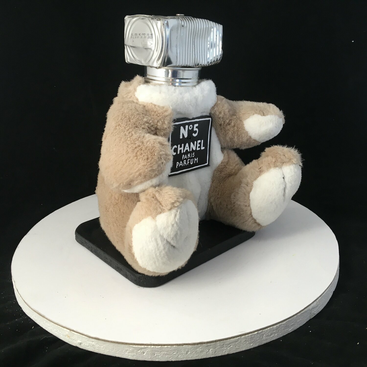 Chanel N.5 Teddy Bear by Norman Gekko (2020) : Sculpture Stainless ...