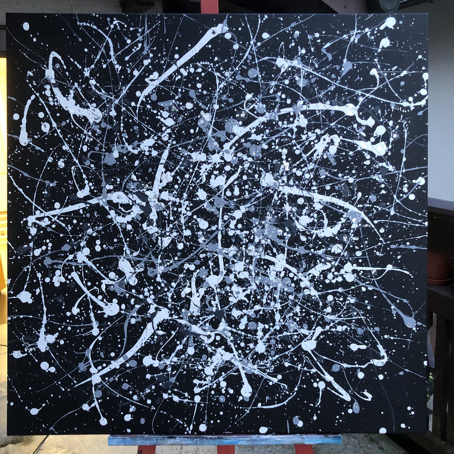 From the series "Infinite Flight" gray, silber, white, black large ...