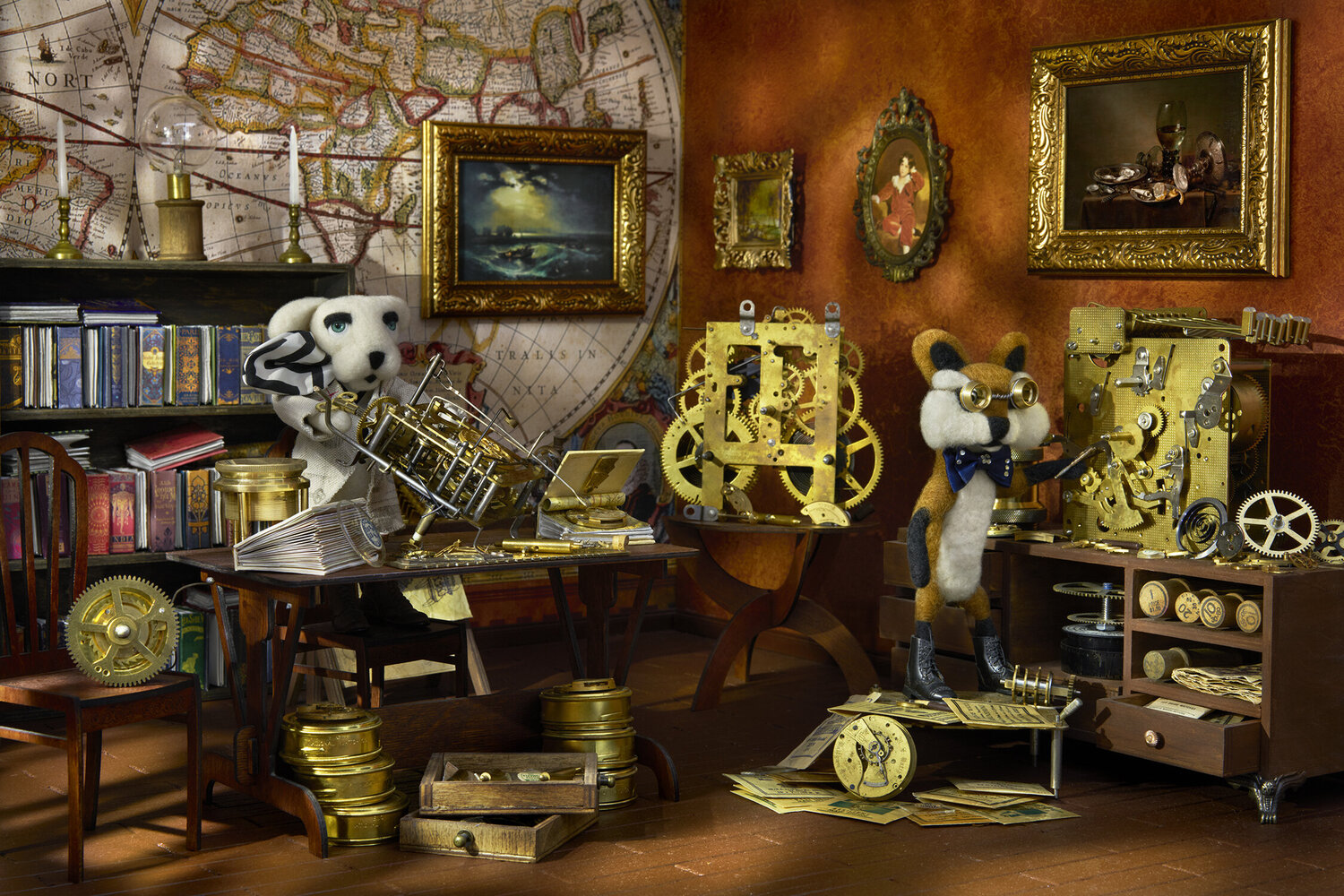 Harvey and Dempsey studying Clock Mechanisms de William Castellana ...