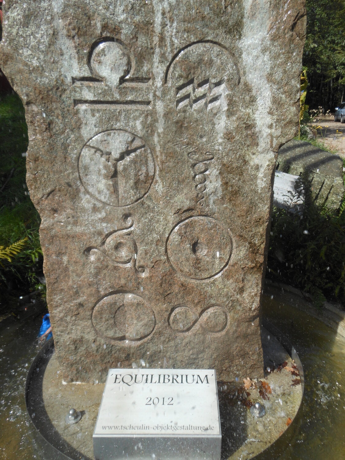 Equilibrium by Tilo Tscheulin (2012) : Sculpture Aluminium, Steel ...