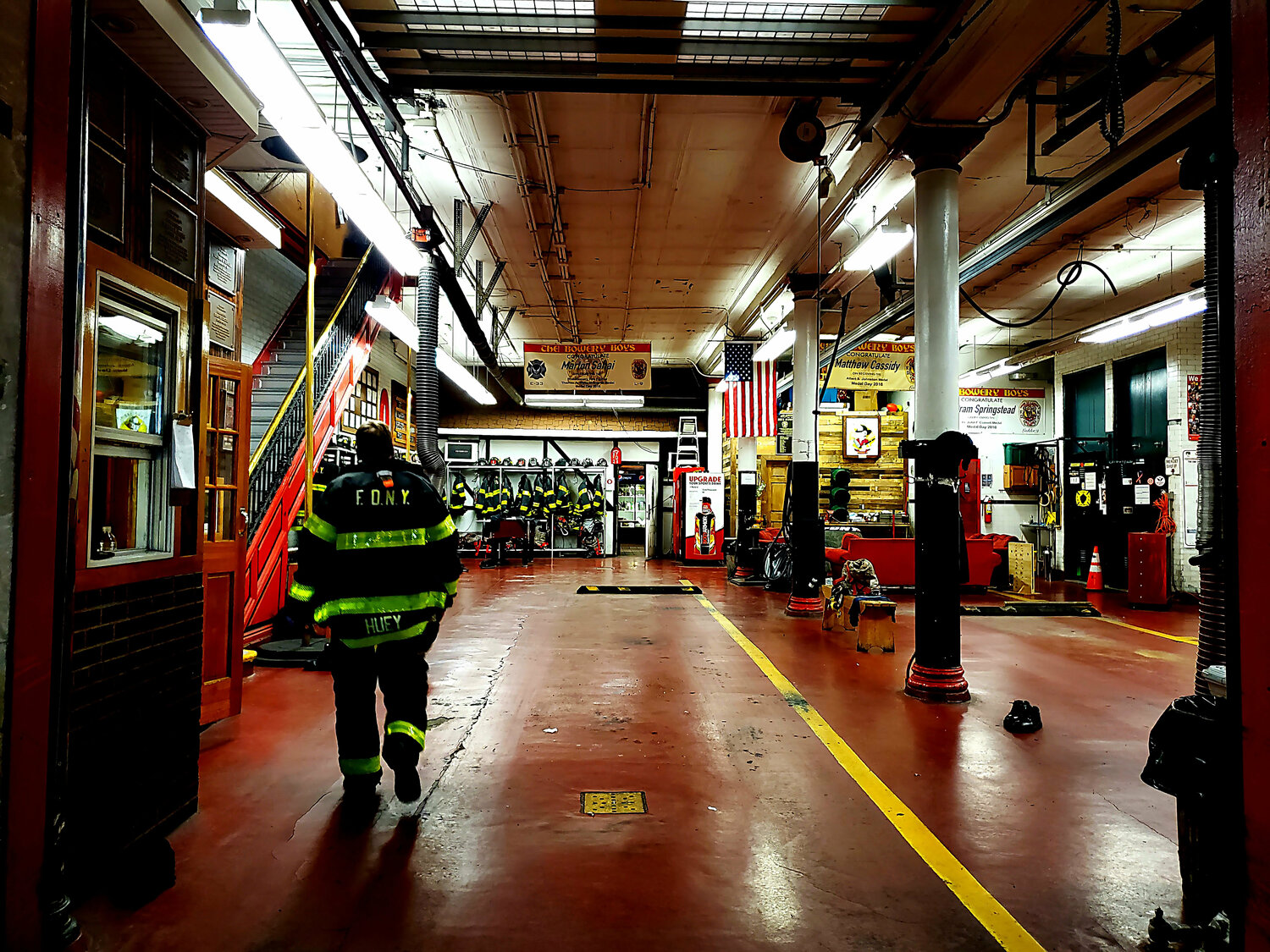 Manhattan FDNY by Thomas Dellert (2019) : Photography Digital on Paper ...