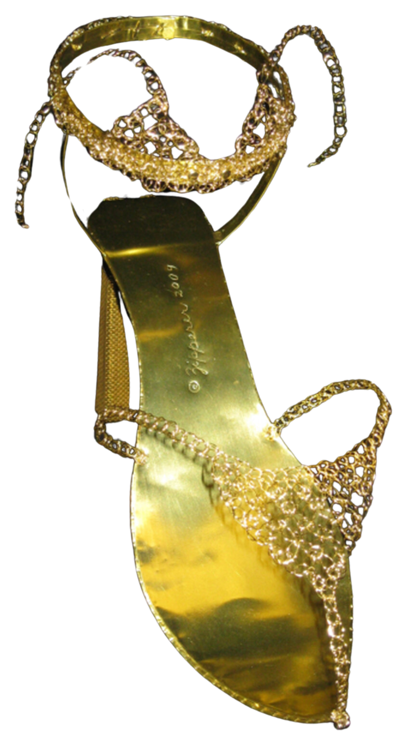 Bikini by Joyce Zipperer (2009) : Sculpture Objects - Singulart