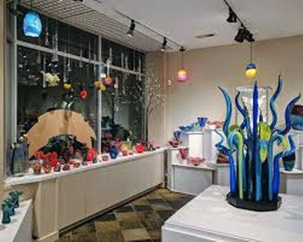 The 30 best Art Galleries in Seattle - Singulart